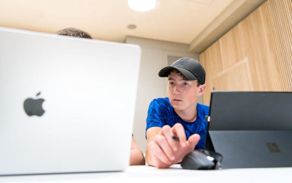 A Complete Guide to Summer Internships | Oxford Scholastica